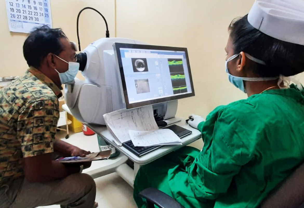 OCT Machine - Colombo Eye Hospital
